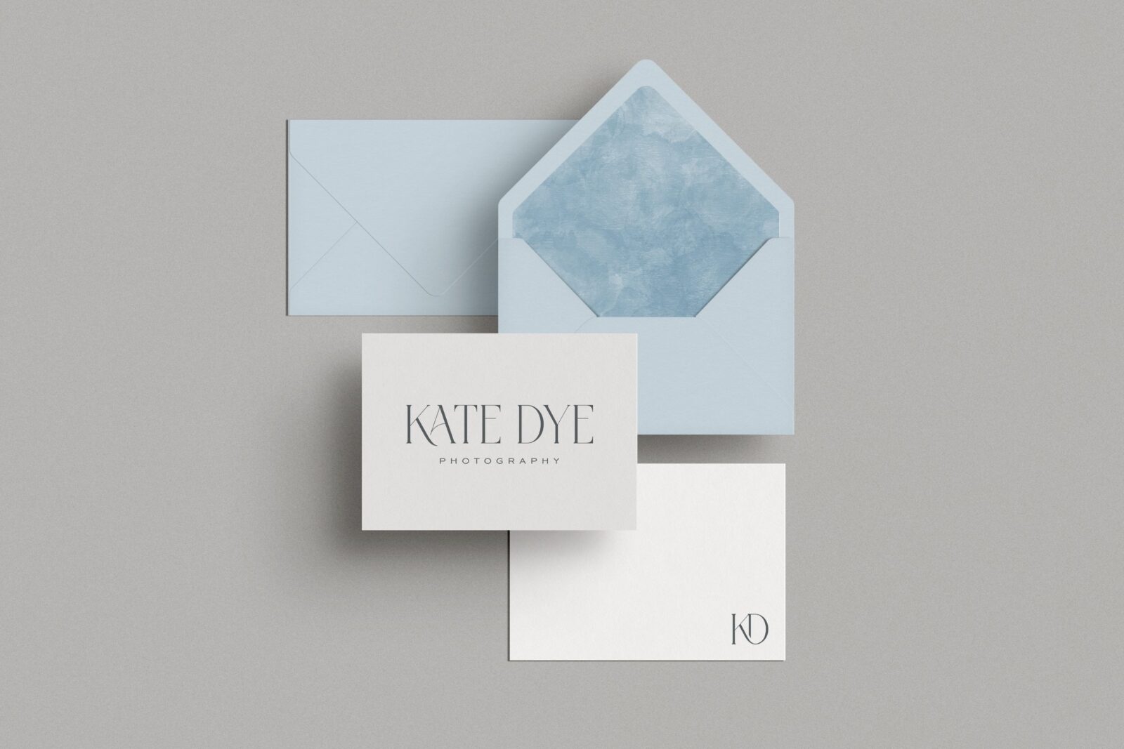Custom Brand and Logo for Kate Dye Photography - alexcollierdesign.com