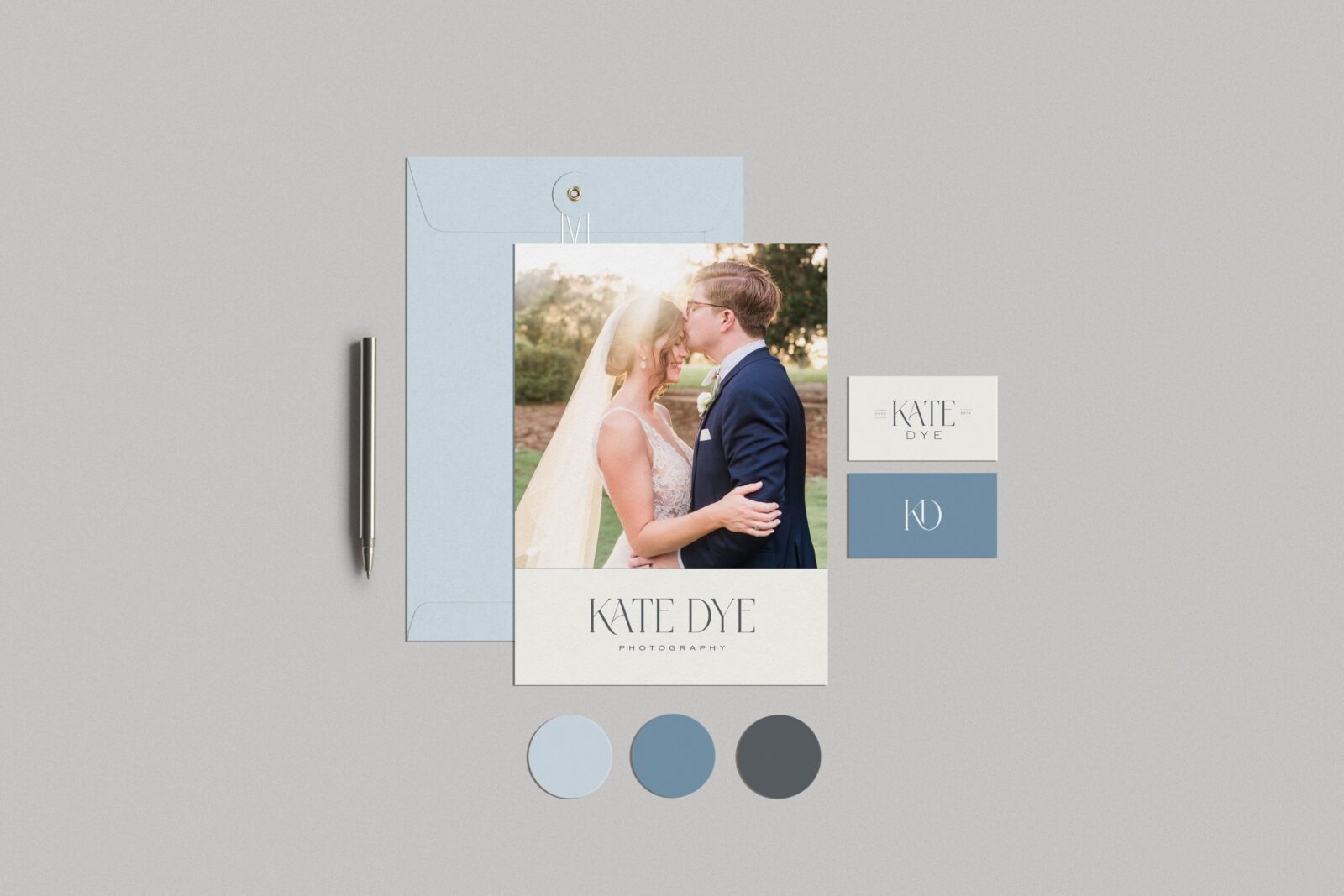 Custom Brand and Logo for Kate Dye Photography - alexcollierdesign.com